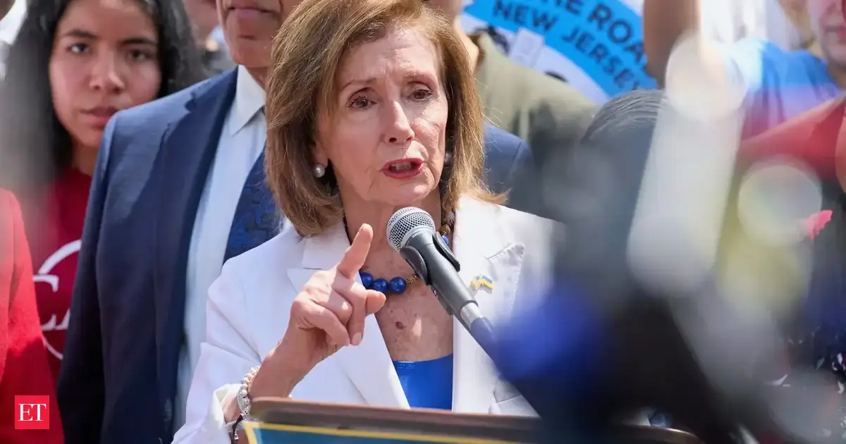 Nancy Pelosi investment gains: Nancy Pelosi outperforms major hedge ...