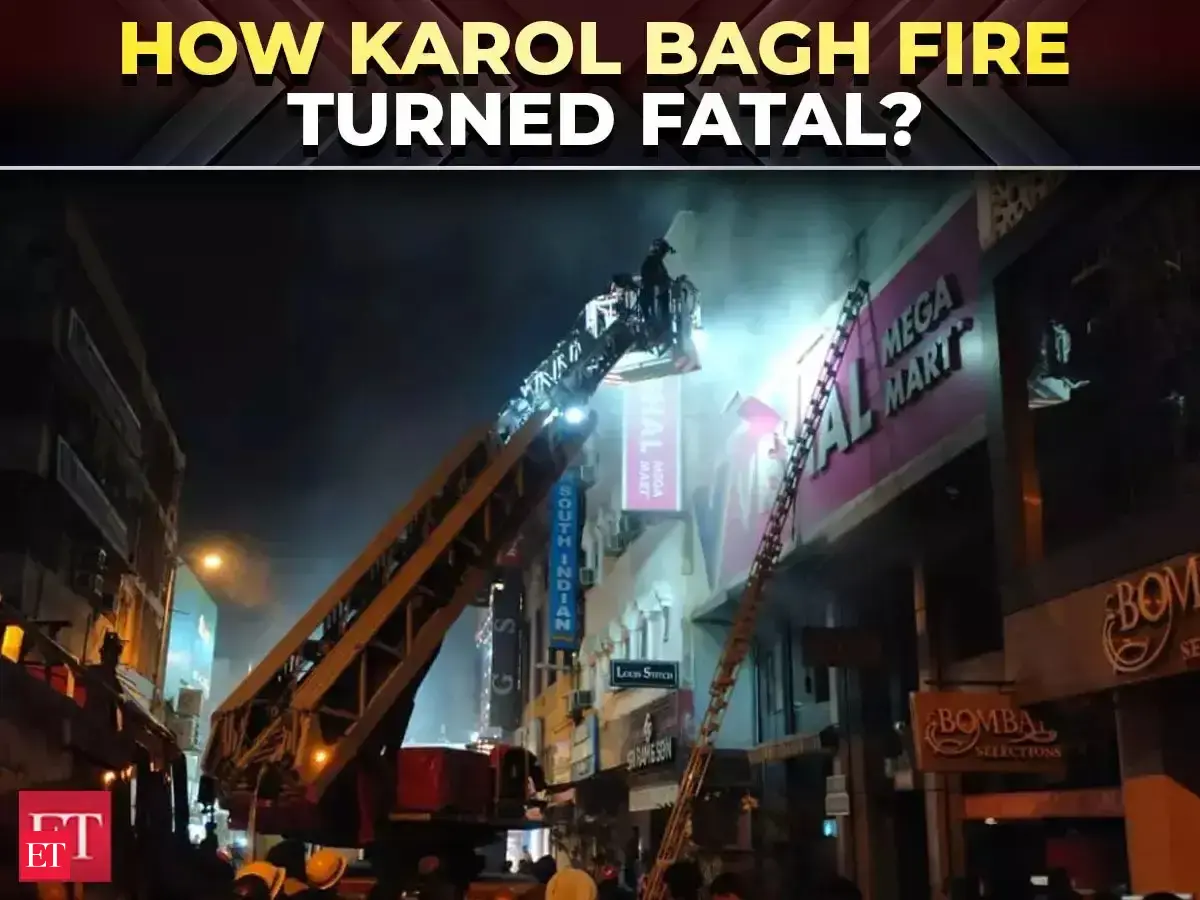 Karol Bagh Fire: Man found dead in lift at Vishal Mega Mart - The ...