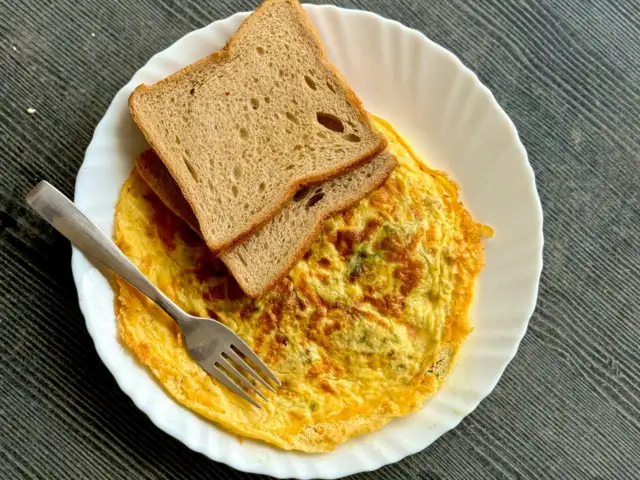 7 easy and healthy bread breakfast recipes for every day of the week ...