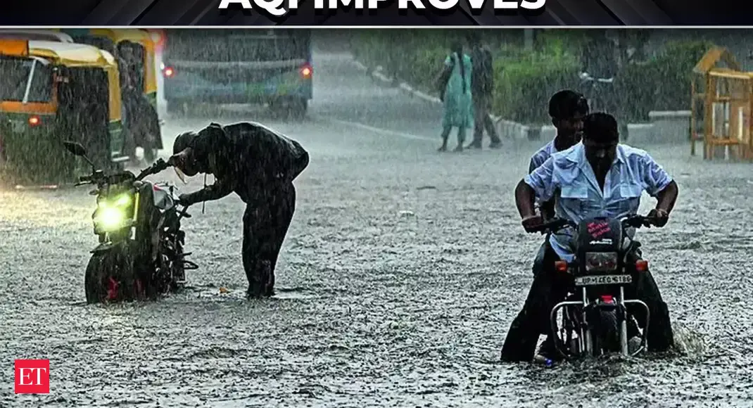 Visuals show rain across Delhi NCR; IMD issues orange alert, AQI at 63 - The Economic Times ...