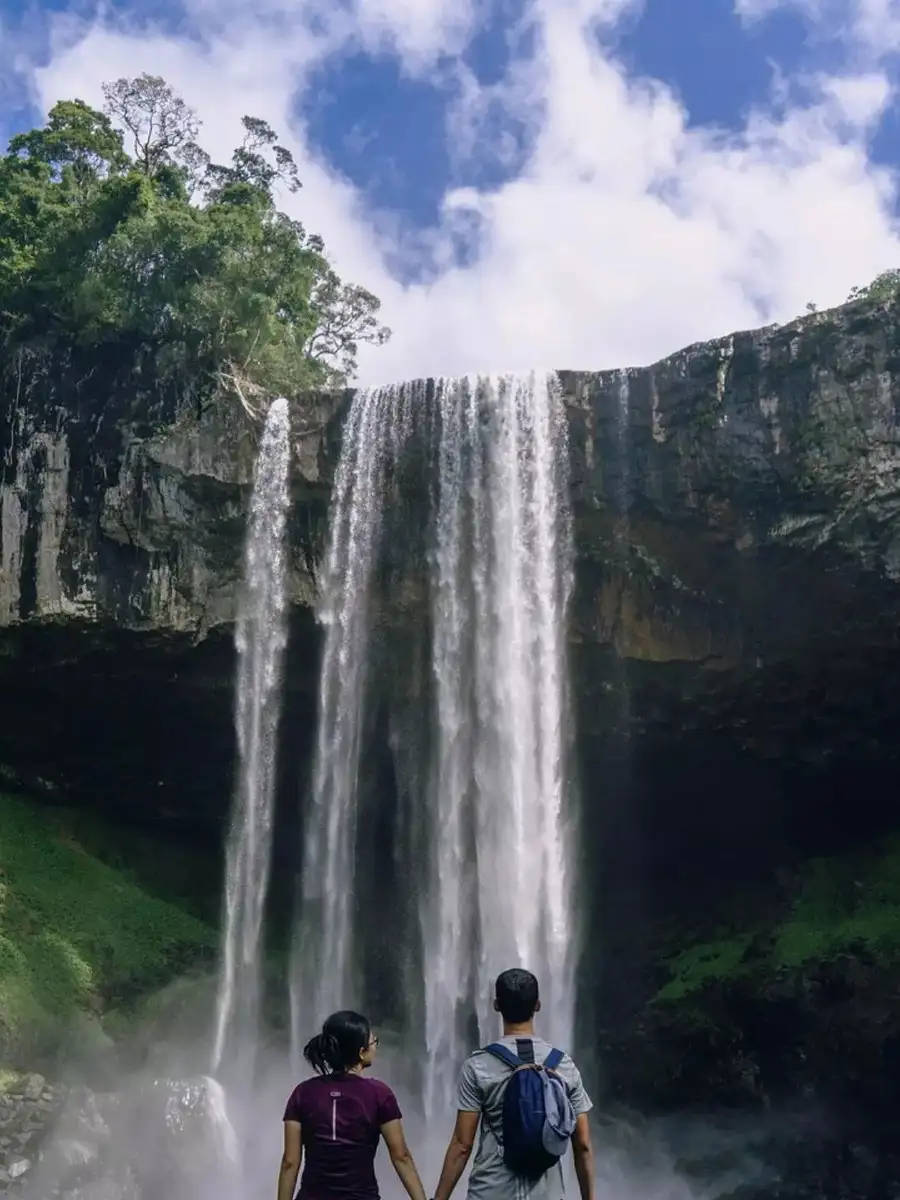 8 National Parks with Waterfalls You Can Swim In | EconomicTimes