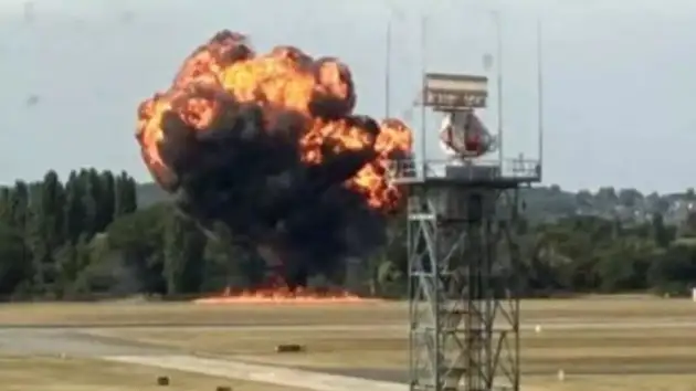 London Plane Crash Live Updates: London Southend Airport closed, all ...