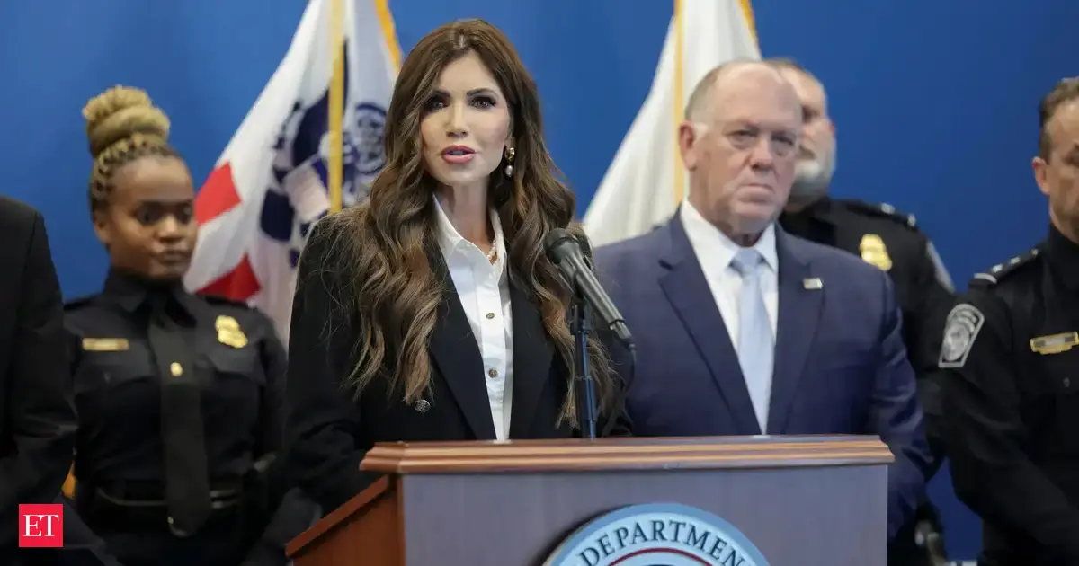 kristi noem trolled: 'All filler and botox': Kristi Noem brutally ...