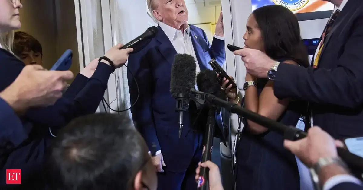 Trump approval ratings: Trump's approval ratings hit a new low as economic concerns mount ahead ...