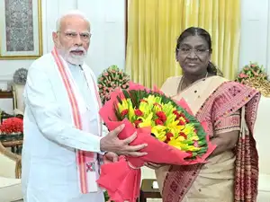 PM Modi meets President Droupadi Murmu - The Economic Times