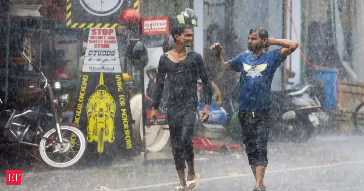 Uttar Pradesh: Schools closed in Lucknow due to heavy rain; Ayodhya ...