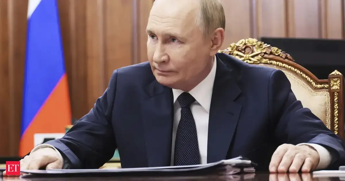 putin zelensky meeting: Putin ready to meet Zelensky, but sends ...
