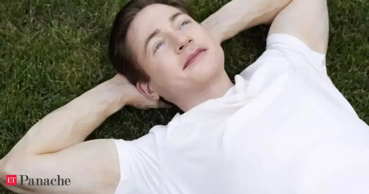 Biohacker Bryan Johnson sounds alarm on UV rays: 'Sun can damage skin indoors too'; shares ...