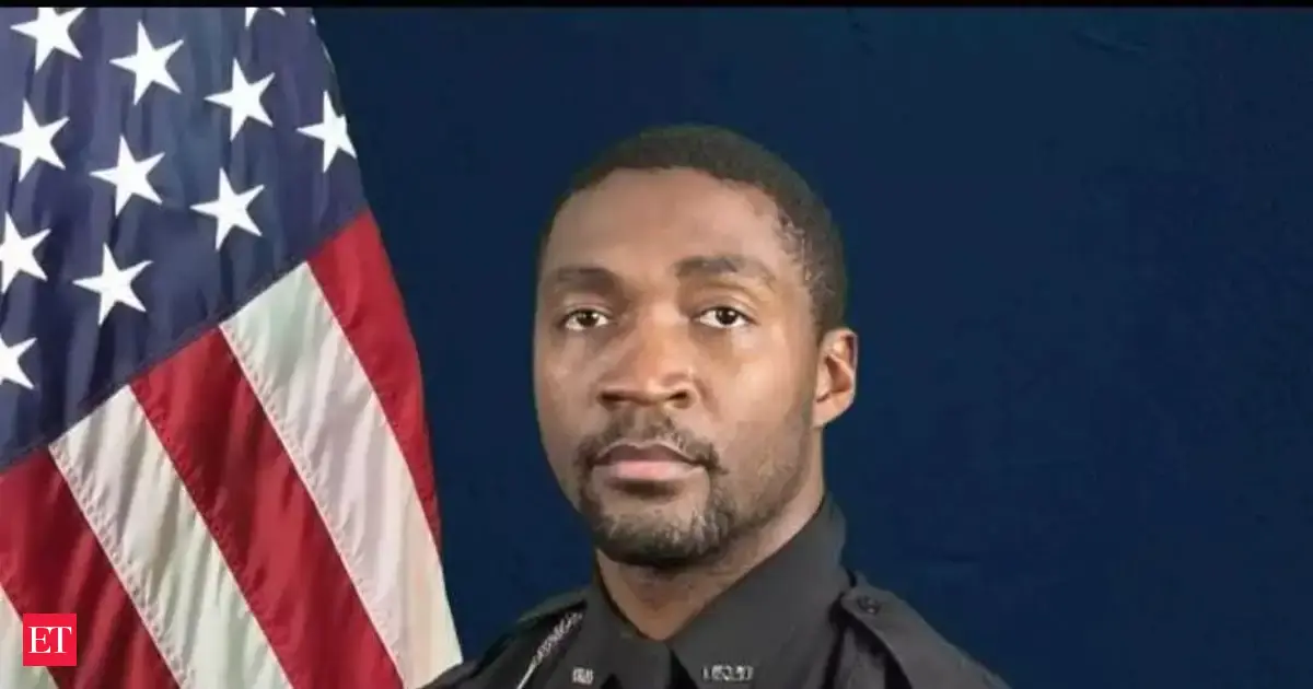 Who was David Rose? Cop who was killed in shooting near the CDC and ...