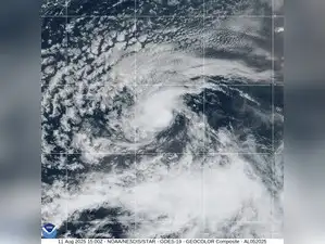 Hurricane alert: Tropical Storm Erin set to intensify into Hurricane ...