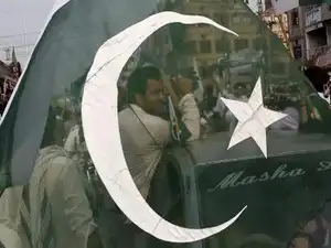 Pakistan reintroduces Anti-Terrorism Act with preventive detention ...