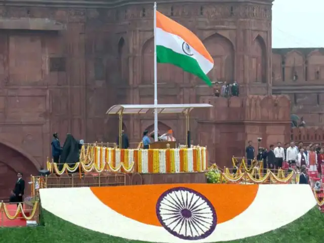Why Red Fort for I-Day? Nehru began this seven-decade-old tradition ...