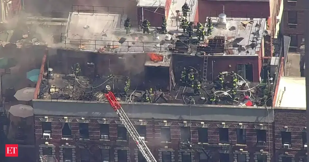 Manhattan explosion: NYC Explosion Videos Erupt on Social Media: Here’s ...