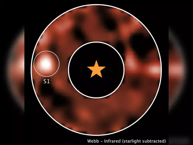 Is there a Saturn-sized world hiding beside our nearest star system ...