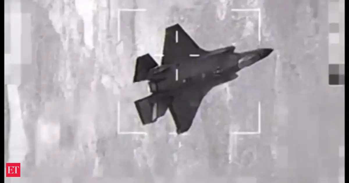 Rafale smokes F-35A Lightning II over Finland, French Air and Space ...