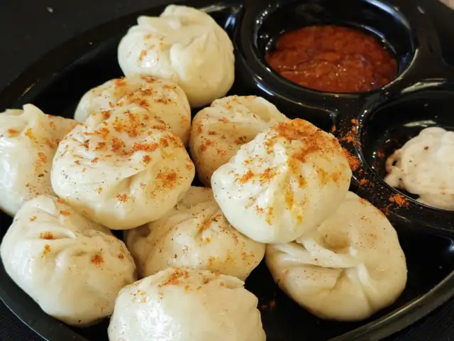 The Global Journey of Momos - Rujuta Diwekar’s Take on Momos: Hygiene ...