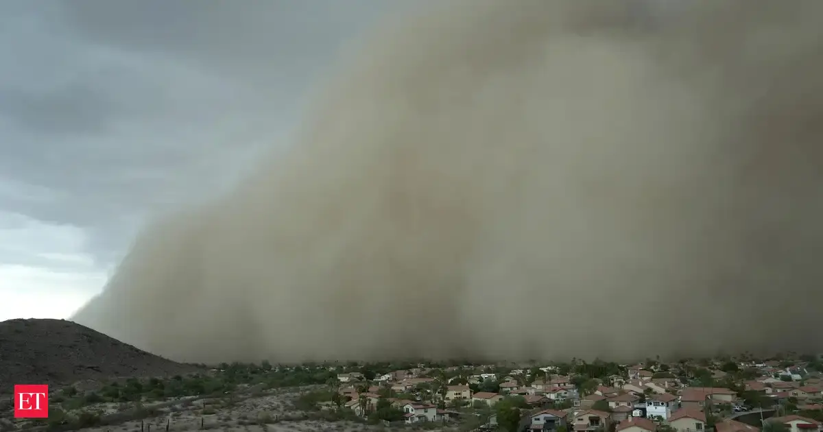 Arizona Weather: Massive monsoon storm in Phoenix leaves thousands ...