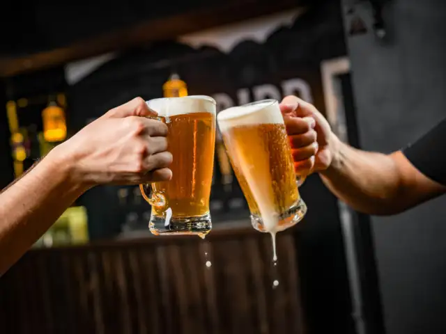 6 hidden health risks of drinking beer you shouldn’t ignore - The ...