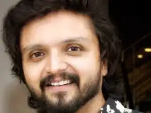 Rajesh Keshav, Malayali actor & TV anchor, battles for life after on ...
