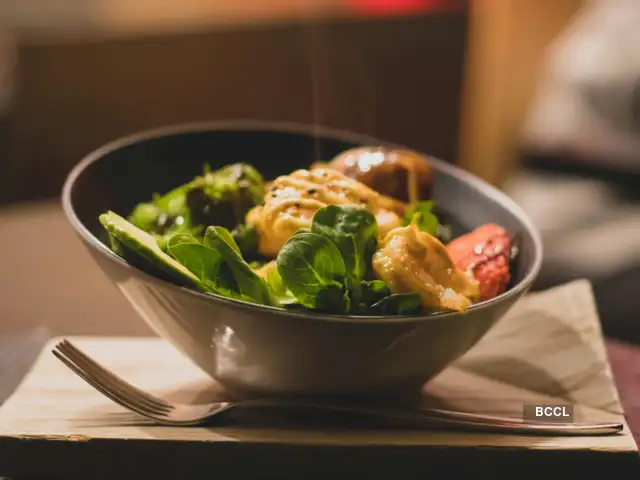 4 low-carb, high protein dinners with just 5 ingredients - Keep it ...