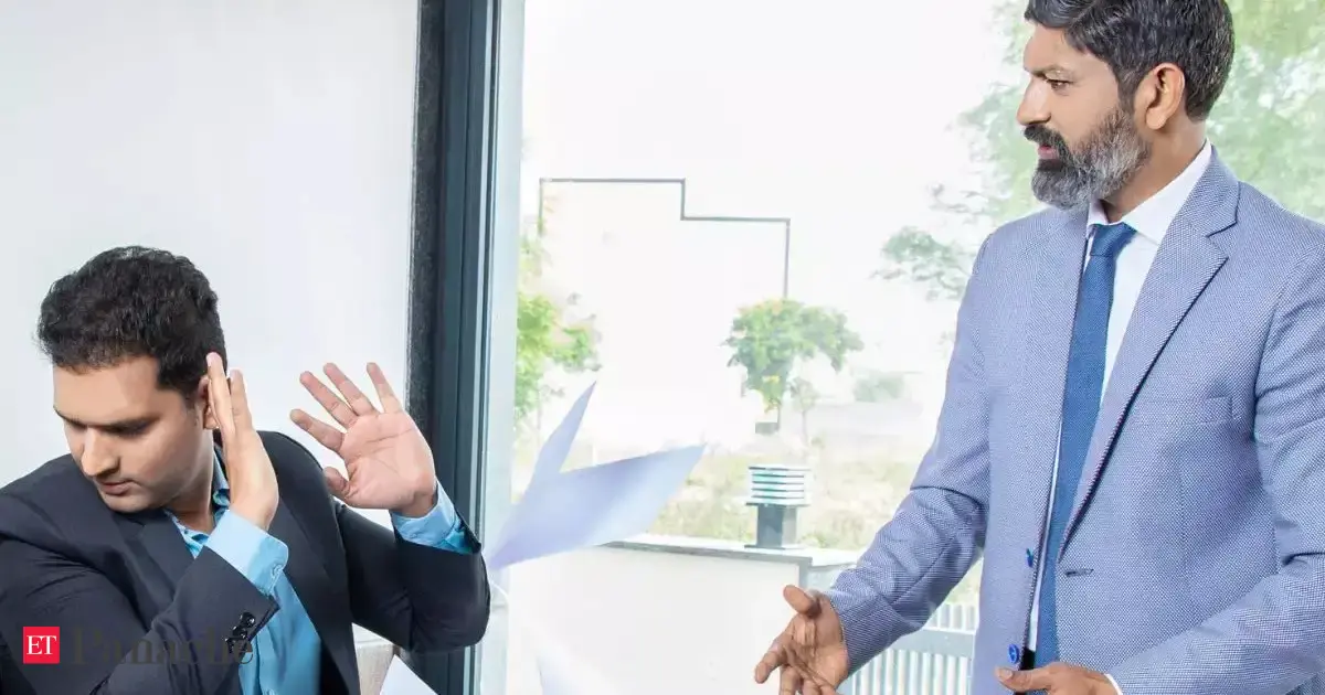 Boss verbally attacks employee's parents during scolding: Worker calls ...