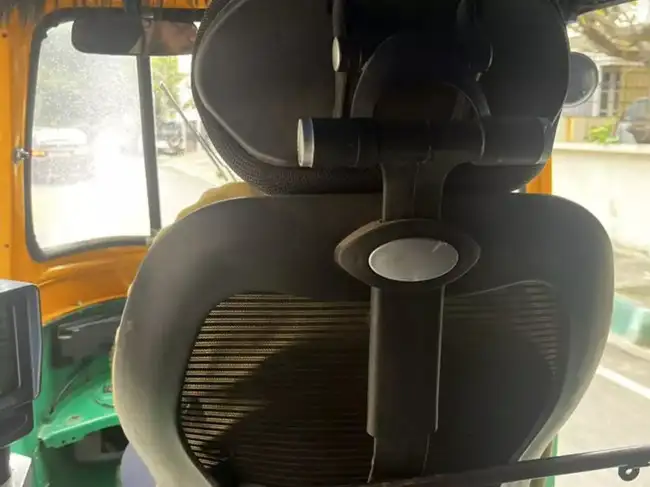 Bengaluru autodriver goes viral for his innovative 'ergonomic chair ...