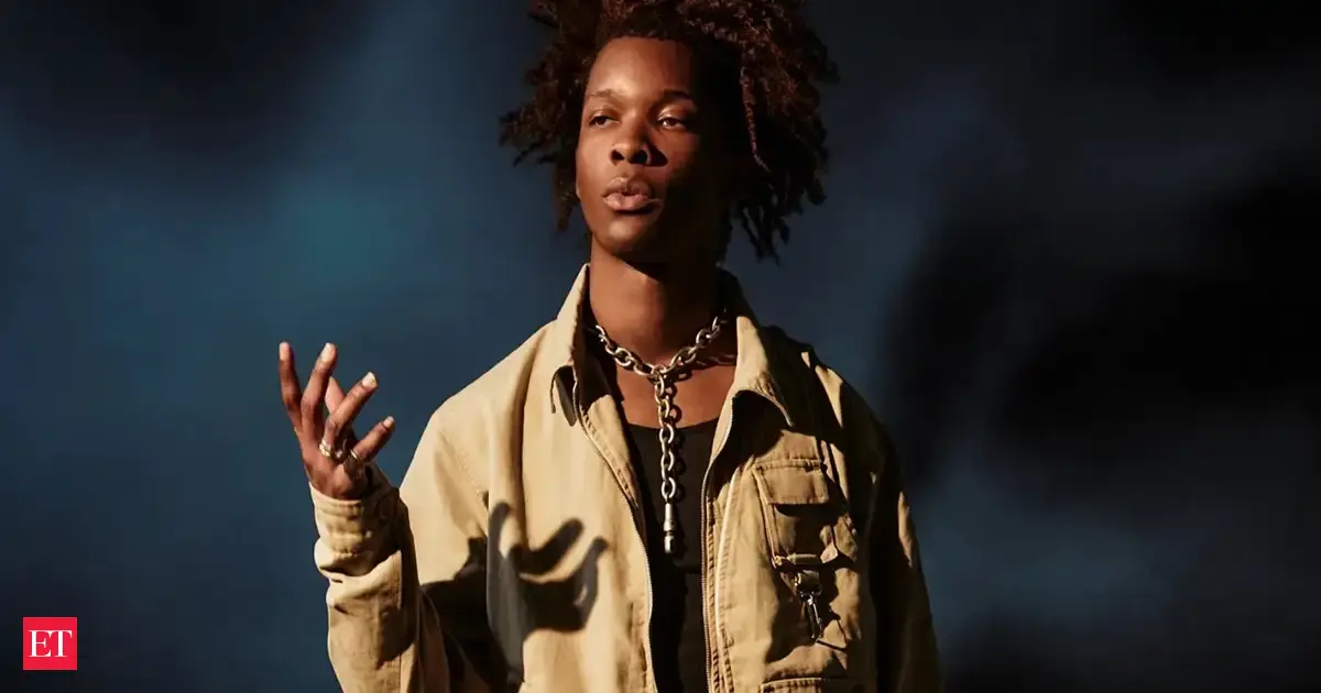 d4vd tesla human remains: Singer D4vd in trouble? Decomposed body found ...