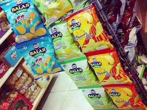 ITC, PepsiCo make beeline for 10% bite of Balaji Wafers - The Economic ...