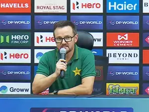 Pakistan have the best spinners: Coach Mike Hesson fires warning shots ...