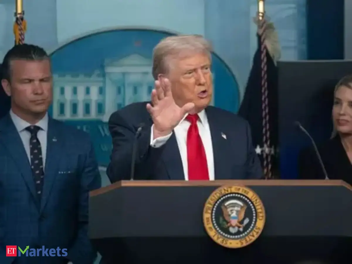 Trump vs. Fed: The Battle Over Governor Lisa Cook - Trump Seeks to Fire ...