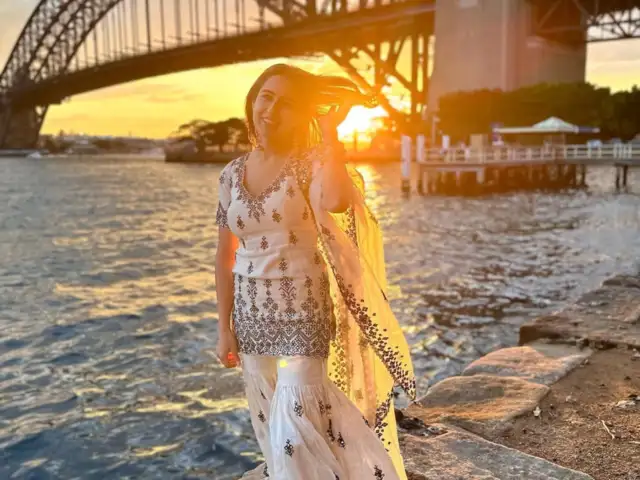 8 Festive sharara looks by Sara Ali Khan that make ethnic fashion easy ...