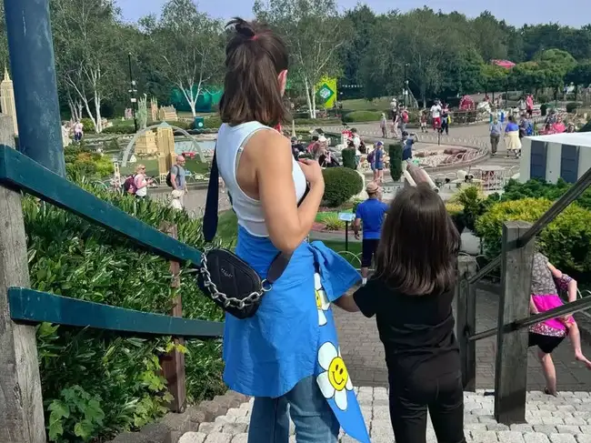 Oxford-educated actress says she quit her bank job for a film, but got ...