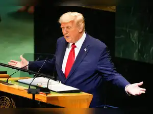 Escalator and teleprompter malfunction to humiliate Trump? UN issues ...