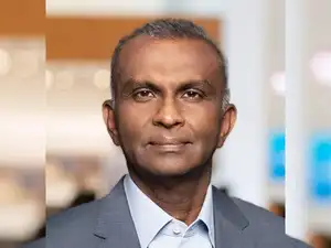 Citi’s Indian-born banker Raghavan rises as CEO dark horse - The ...