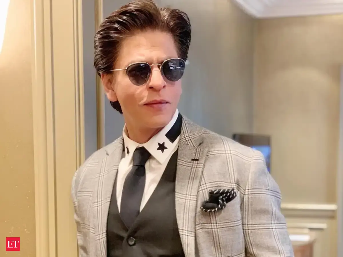 Real estate portfolio: Luxury living - How rich shah rukh khan actually ...