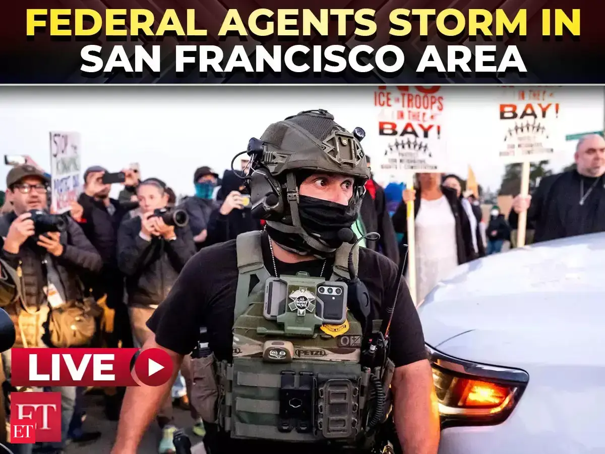 us immigration crackdown: LIVE | Federal immigration agents arrive in ...