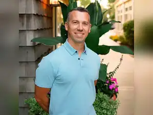 Who is David Hanson? Chicago-area chiropractor and father of two ...