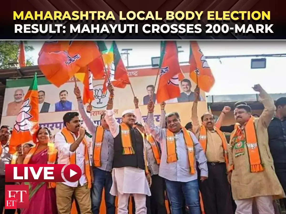 LIVE:Maharashtra CM Devendra Fadnavis press briefing on BJP, Mahayuti ...