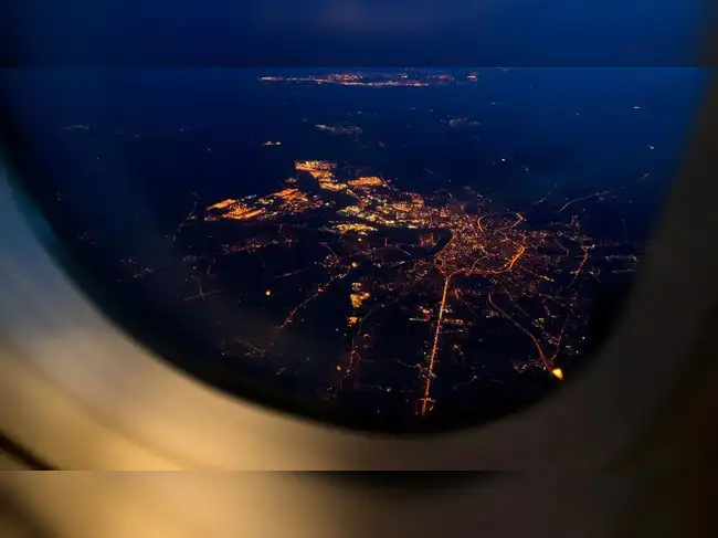 ‘Good luck with aliens!’ Mysterious ‘silver canister’ spotted near ...