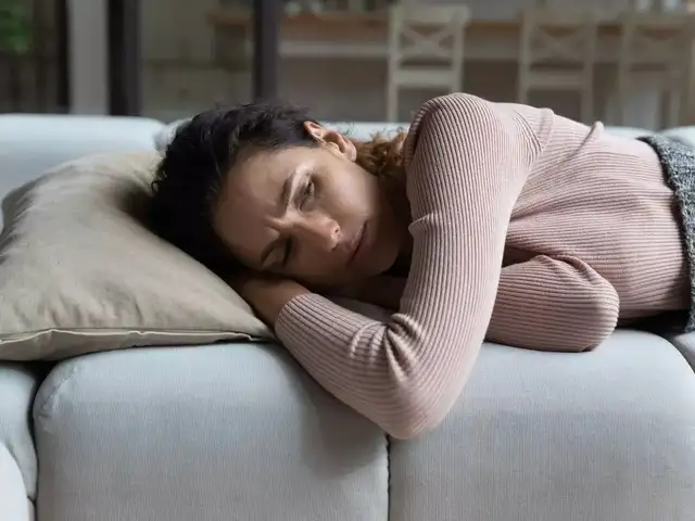 Productivity Nose-dives: The Office Impact - How micro-naps can change ...