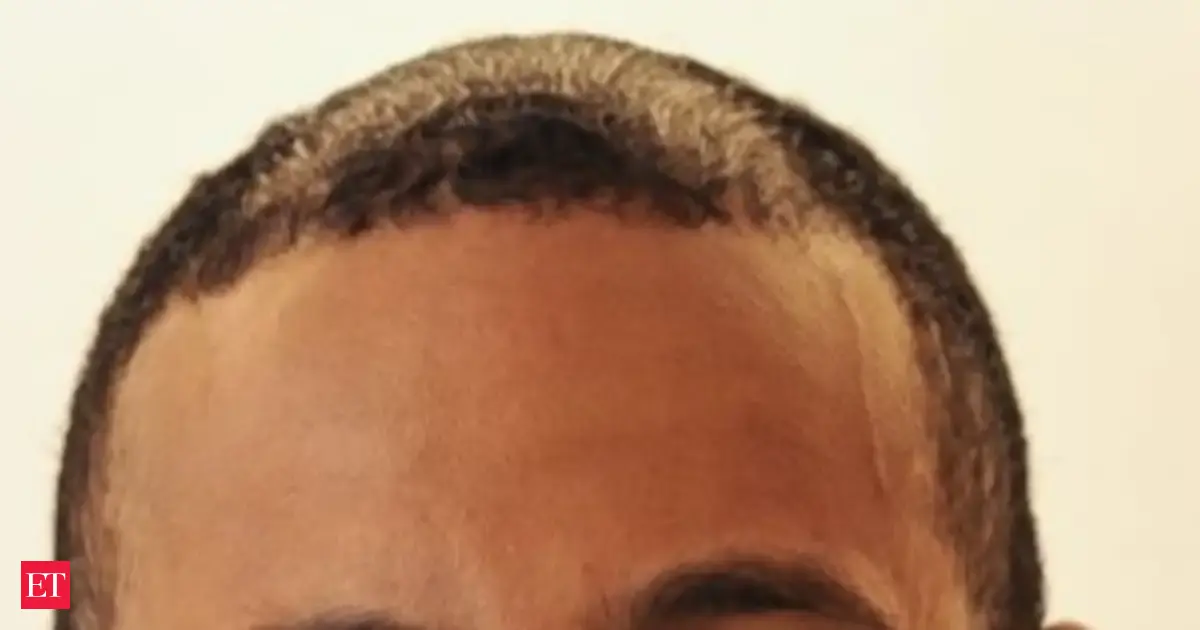 NFL referee Dominique Pender, who sprinted 30 yards to break up Raiders ...