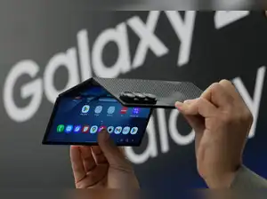 Samsung Galaxy Z TriFold: Samsung Galaxy Z TriFold: Full specs, US ...