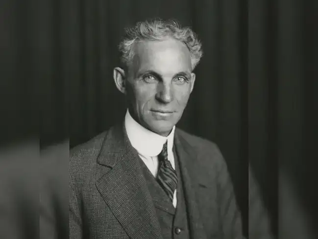 Quote of the day by Henry Ford: “Failure is simply the opportunity to ...