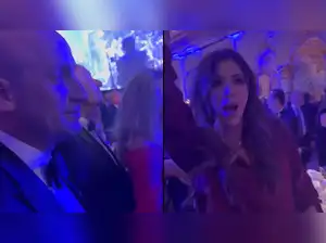 Kristi Noem viral ‘Ice Ice Baby’ dance: Kristi Noem goes viral dancing ...