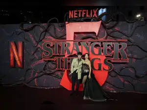 stranger things episode 9: Stranger Things 'last episode' title ...