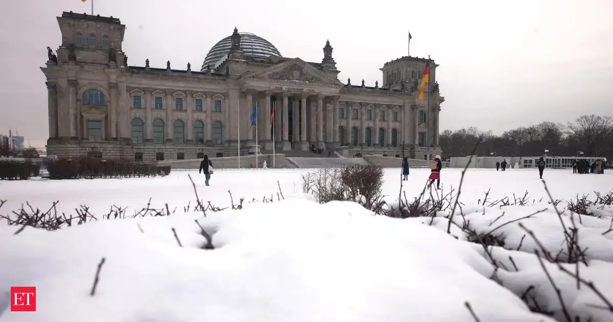 Heavy wind, rain, snow to batter Europe - The Economic Times