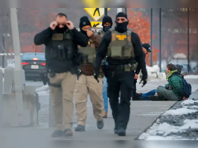 AI ‘unmasking’ claims spark misinformation after ICE agent shoots Renee ...