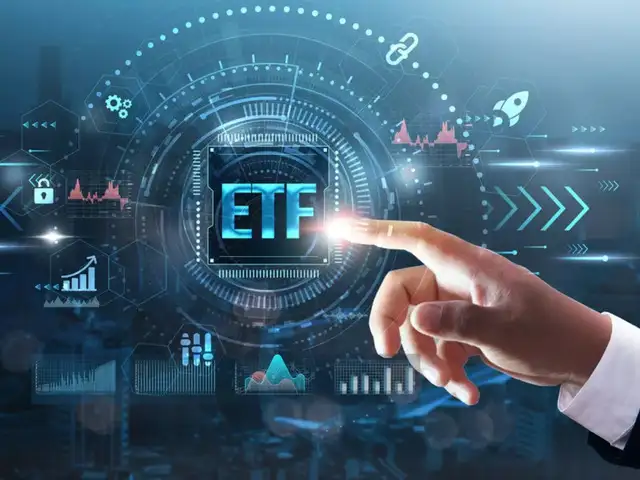 Investing in 2026? This simple ETF vs index fund test tells you what to ...