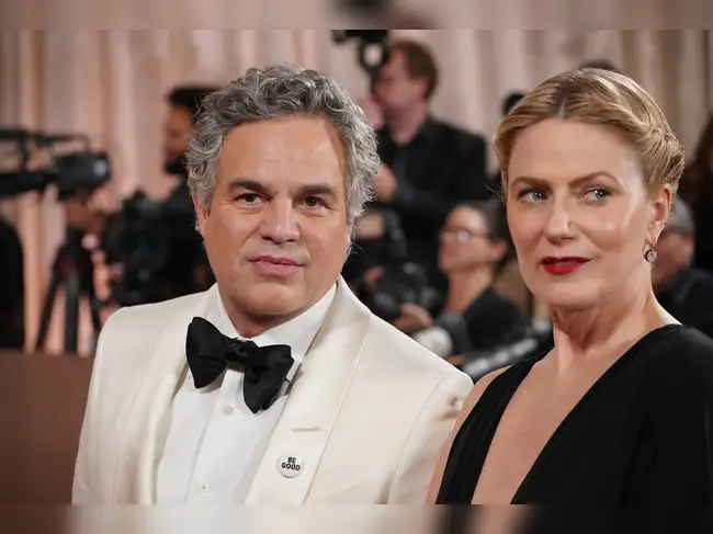 Mark Ruffalo joins ‘BE GOOD’ protests against ICE fatal shooting of ...