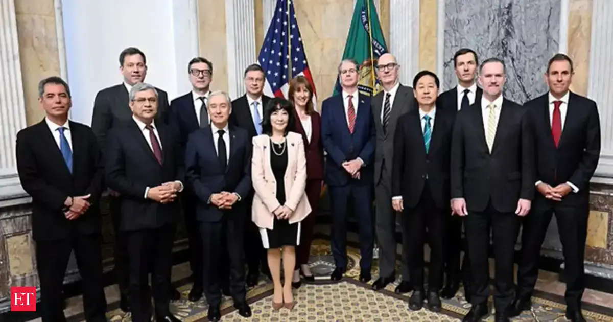 Union Minister Ashwini Vaishnaw participates in Critical Minerals ...